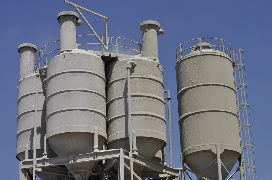 Las cementeras valorizan 2,3 millones de toneladas de residuos