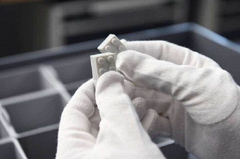Lego cancela sus planes para fabricar piezas con PET reciclado