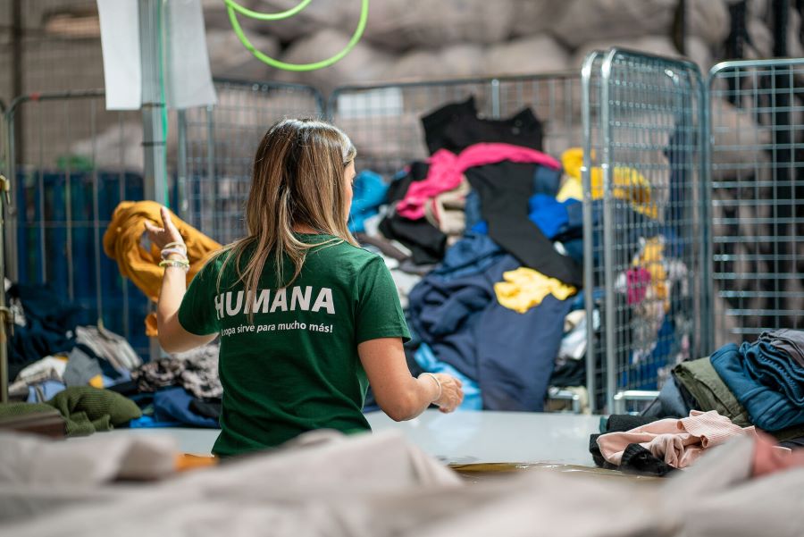 Humana certifica que destina a reutilización el 63% de la ropa usada ...